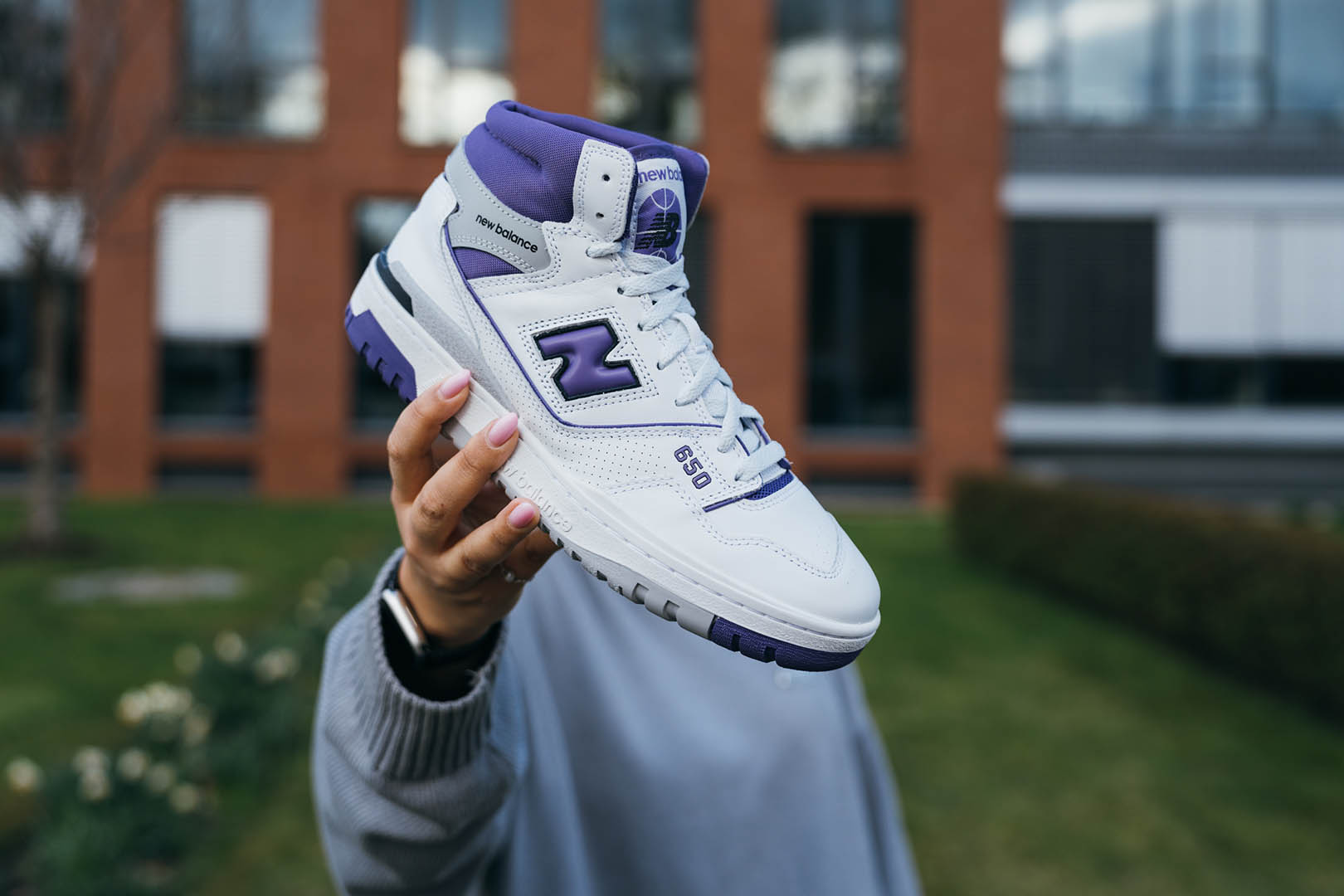 New Balance 650
