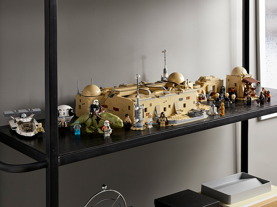 LEGO® Star Wars™ 75290 Mos Eisley Cantina™